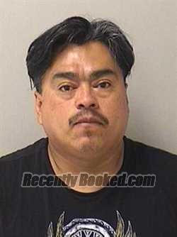 Recent Booking / Mugshot for JOSE L MEDINA in Kane County, Illinois