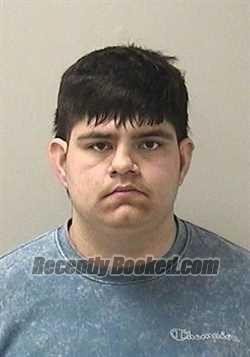 Recent Booking / Mugshot for JOVANNY GONZALEZ-BAEZ in Kane County, Illinois
