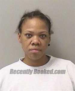 Recent Booking / Mugshot for TIANA LASHAE DESHIELDS in Kane County, Illinois