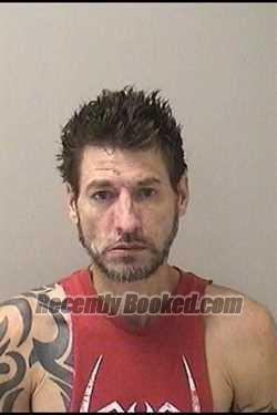 Recent Booking / Mugshot for MATTHEW C VOLKMAN in Kane County, Illinois