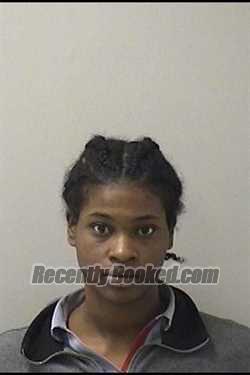 Recent Booking / Mugshot for ARIEL R MCCOY in Kane County, Illinois