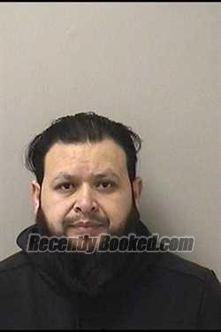 Recent Booking / Mugshot for ALVARO VAZQUEZ-DELGADO in Kane County ...