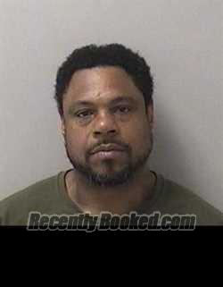 Recent Booking / Mugshot for GREGORY DEVON HUSTON in Kane County, Illinois