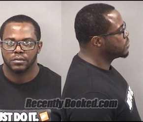Recent Booking / Mugshot for Justin T Williams in Kankakee County, Illinois