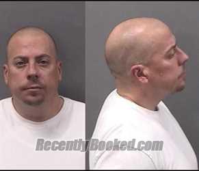 Recent Booking / Mugshot for DERRICK J SMITH in Kankakee County, Illinois