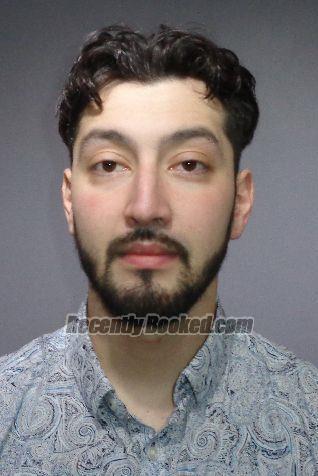 Recent Booking / Mugshot for JONATHAN CAROLS RODARTE in Kendall County ...