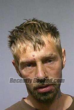 Recent Booking / Mugshot for JONATHAN ROBERT GUZZO in Kendall County ...