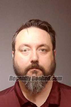 Recent Booking / Mugshot for MATTHEW CURTIS HEIKKILA in Kendall County ...
