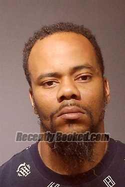 Recent Booking / Mugshot for RODRICK KEITH MOFFETT in Kendall County ...