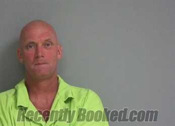 Recent Booking / Mugshot for CLINT JOSH CAVANAUGH in La Salle County ...