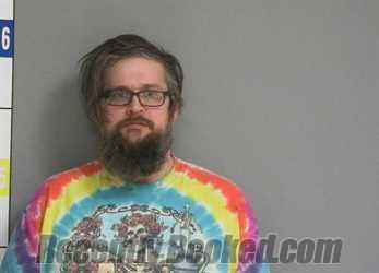 Recent Booking / Mugshot for CLAYTON ROBERT LIBBY in La Salle County ...