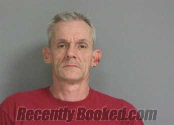 Recent Booking / Mugshot for ERIC CHAD SMITH in La Salle County, Illinois
