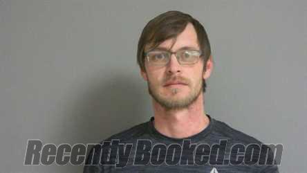 Recent Booking / Mugshot for RICKY L JR SHOULTZ in La Salle County ...