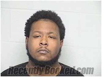 Recent Booking / Mugshot for RASHAD REED in Lake County, Illinois