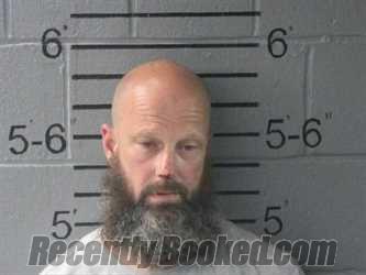 Michael Wayne Vinsel Arrest & Booking Info | Lawrence County, IL