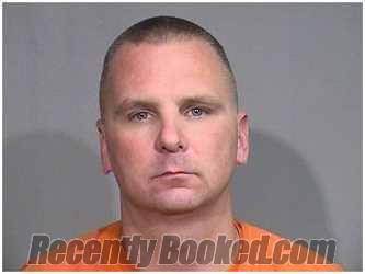 Recent Booking / Mugshot for ROBERT MICHAEL GANSKE in McHenry County ...