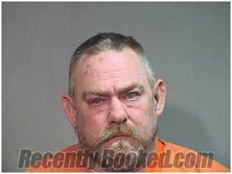 Recent Booking / Mugshot for ERIC CHARLES ULLRICH in McHenry County ...