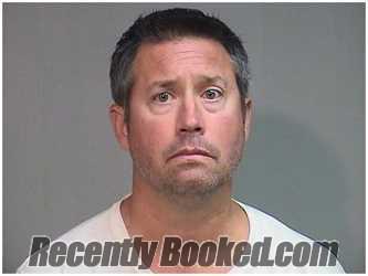 Recent Booking / Mugshot for DAVID BRADLEY SMITH in McHenry County ...