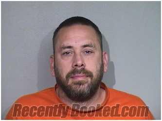Recent Booking / Mugshot for CHRISTOPHER LEE GALL in McHenry County ...