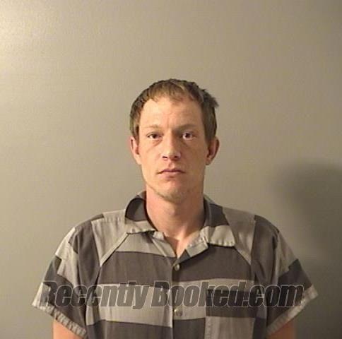 Recent Booking / Mugshot for JERRY WILLIAM Junior DECKER in Macon ...