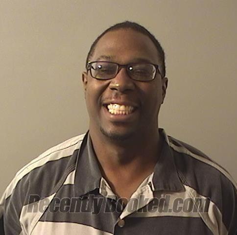 Recent Booking / Mugshot for CORNELIUS DEWAYNE GORDON in Macon County ...