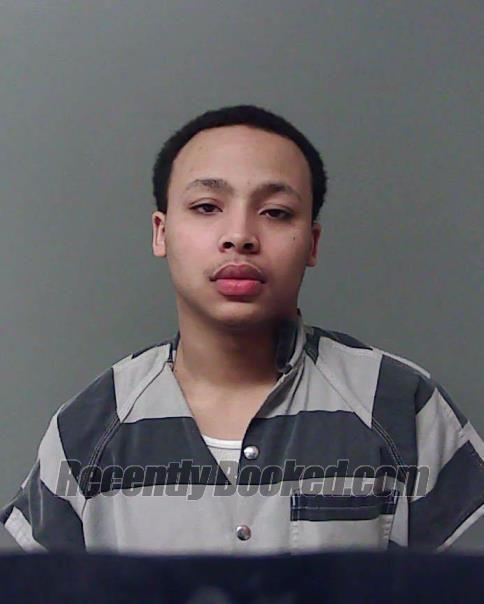 Recent Booking / Mugshot for JULIUS OSHA SLAUGHTER in Macon County ...