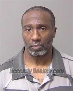 Recent Booking / Mugshot for DERRICK RAMON YOUNG in Macon County, Illinois