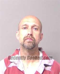 Recent Booking / Mugshot for MATTHEW DANIEL LAWRENCE in Macon County ...