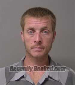 Recent Booking / Mugshot for TRAVIS W POLLOCK in Macon County, Illinois