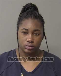 Recent Booking / Mugshot for DASIA LASHAYLYNNETTE JACOBS in Macon ...
