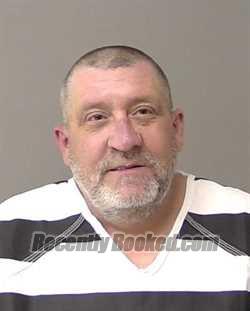 Recent Booking / Mugshot for STEVE RAY CHENOWETH in Macon County, Illinois
