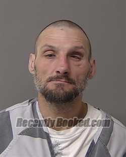 Recent Booking / Mugshot for ANDY ROSCOE Junior MCCULLEY in Macon ...