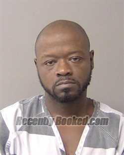 Recent Booking / Mugshot for DEONTE MARQUIS Senior DRAKE in Macon ...