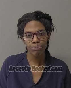 Recent Booking / Mugshot for DATAVEA LASHAWN WILDER in Macon County ...