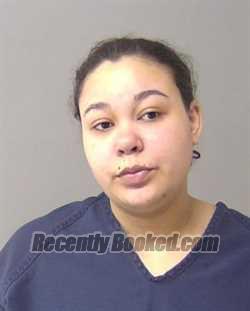 Recent Booking / Mugshot for DAYONNA ESTELLE BEASLEY in Macon County ...