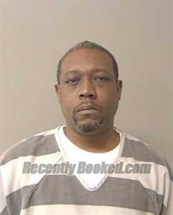 Recent Booking / Mugshot for ERIC BROWN in Macon County, Illinois