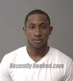Recent Booking / Mugshot for DESHAWN LATRELL Senior DAVIS in Macon ...
