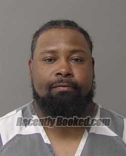 Recent Booking / Mugshot for ISAIAH BERNARD Junior BELLAMY in Macon ...