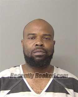 Recent Booking / Mugshot for QUANTAVIOUS DEMAR PHILLIPS in Macon County ...