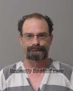 Recent Booking / Mugshot for KEVIN DEAN HENSEN in Macon County, Illinois