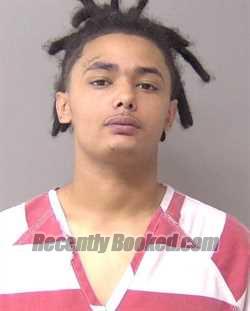 Recent Booking / Mugshot for SHAWNTERRIUS CENCIER PHILLIPS in Macon ...