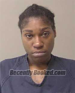 Recent Booking / Mugshot for STAR BRANDY GRAY in Macon County, Illinois