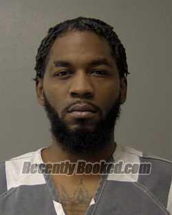 Recent Booking / Mugshot for PRINCE JAMAL WHITE in Macon County, Illinois