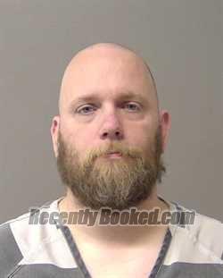 Recent Booking / Mugshot for DUSTIN BRADLEY HUNTER in Macon County ...