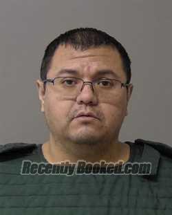 Recent Booking / Mugshot for ULISES ISMAEL LUNA in Macon County, Illinois