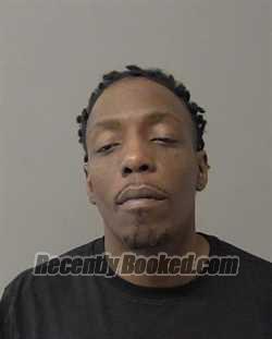 Recent Booking / Mugshot for WILLIE DALEON MILES in Macon County, Illinois