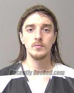 Recent Booking / Mugshot for VICTOR ALLEN SWINDLE in Macon County, Illinois