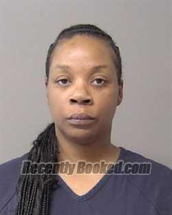 Recent Booking / Mugshot for RACHEL VANIA MADDEN in Macon County, Illinois