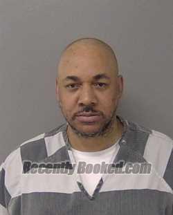 Recent Booking / Mugshot for ANDRE DEE EUBANKS in Macon County, Illinois
