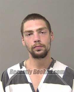 Recent Booking / Mugshot for ANDY ROSCOE Third MCCULLEY in Macon County ...